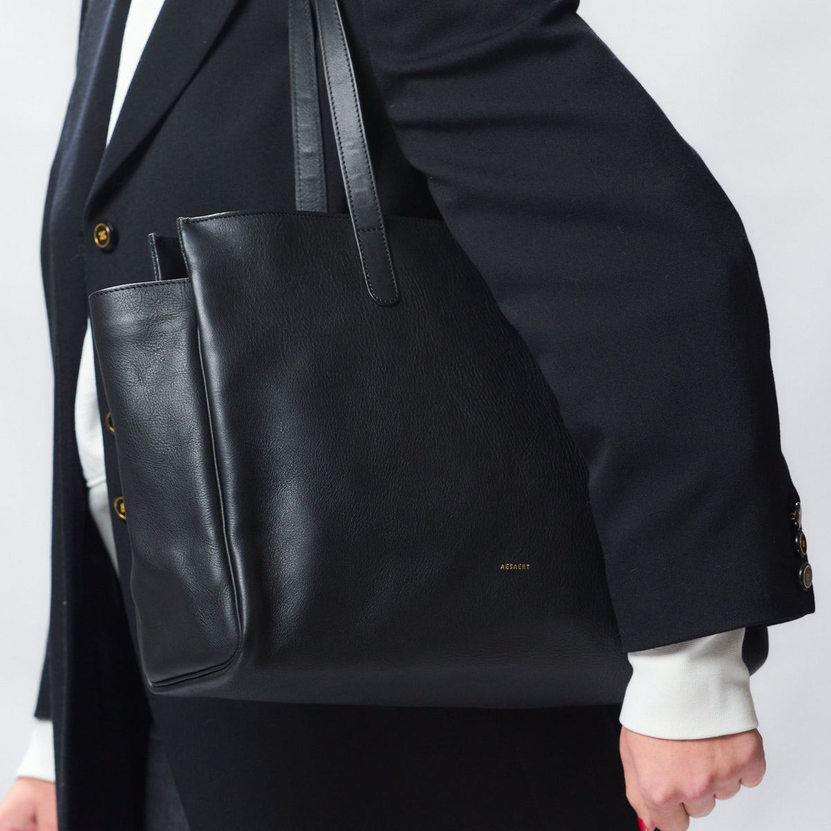 Fien - black – AESAERT